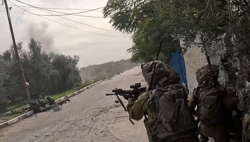 Reservists Break Contact and Call in Fire Support