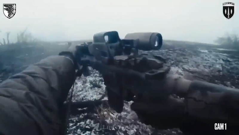 (GoPro) Ukrainian Recon Team Maneuvers on Russians