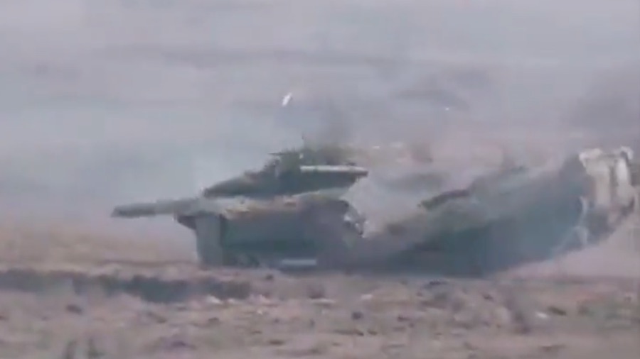 Tank and BMP Collide In Ukraine