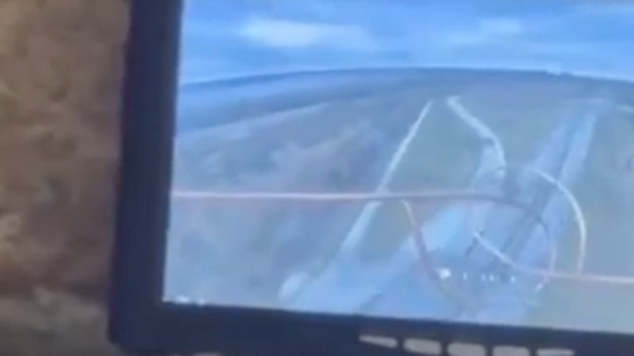 FPV Bomb Drone Hits Moving Russian Grad Under Overpass