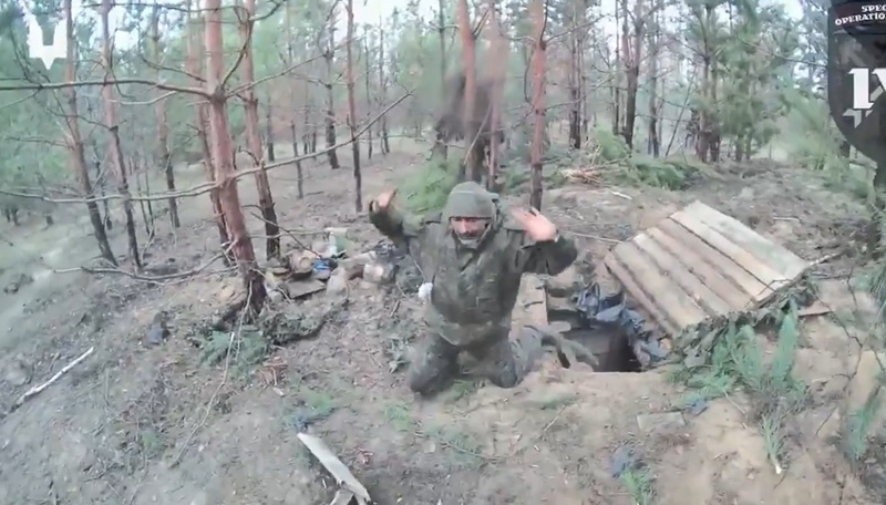 (GoPro) Ukrainian SOF Clears Russian Dugout