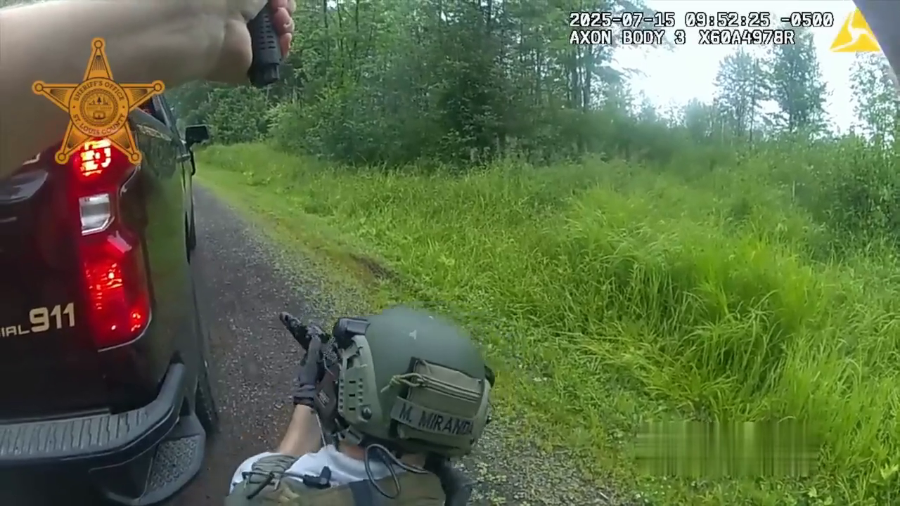 (NSFW) Cops Trade Shots With Armed Arsonist