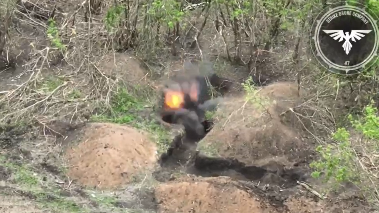 (NSFW) Russian Team Destroyed in Fighting Position