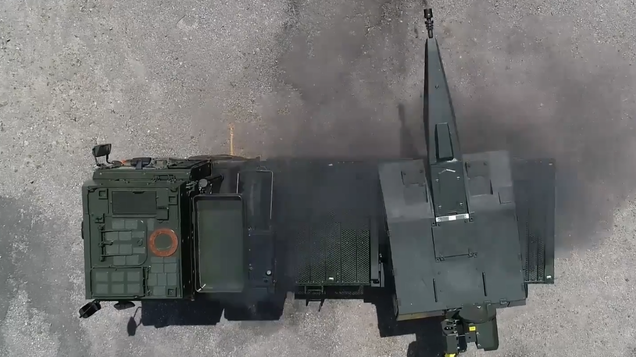 Skynex Anti-Air System Smokes Drones